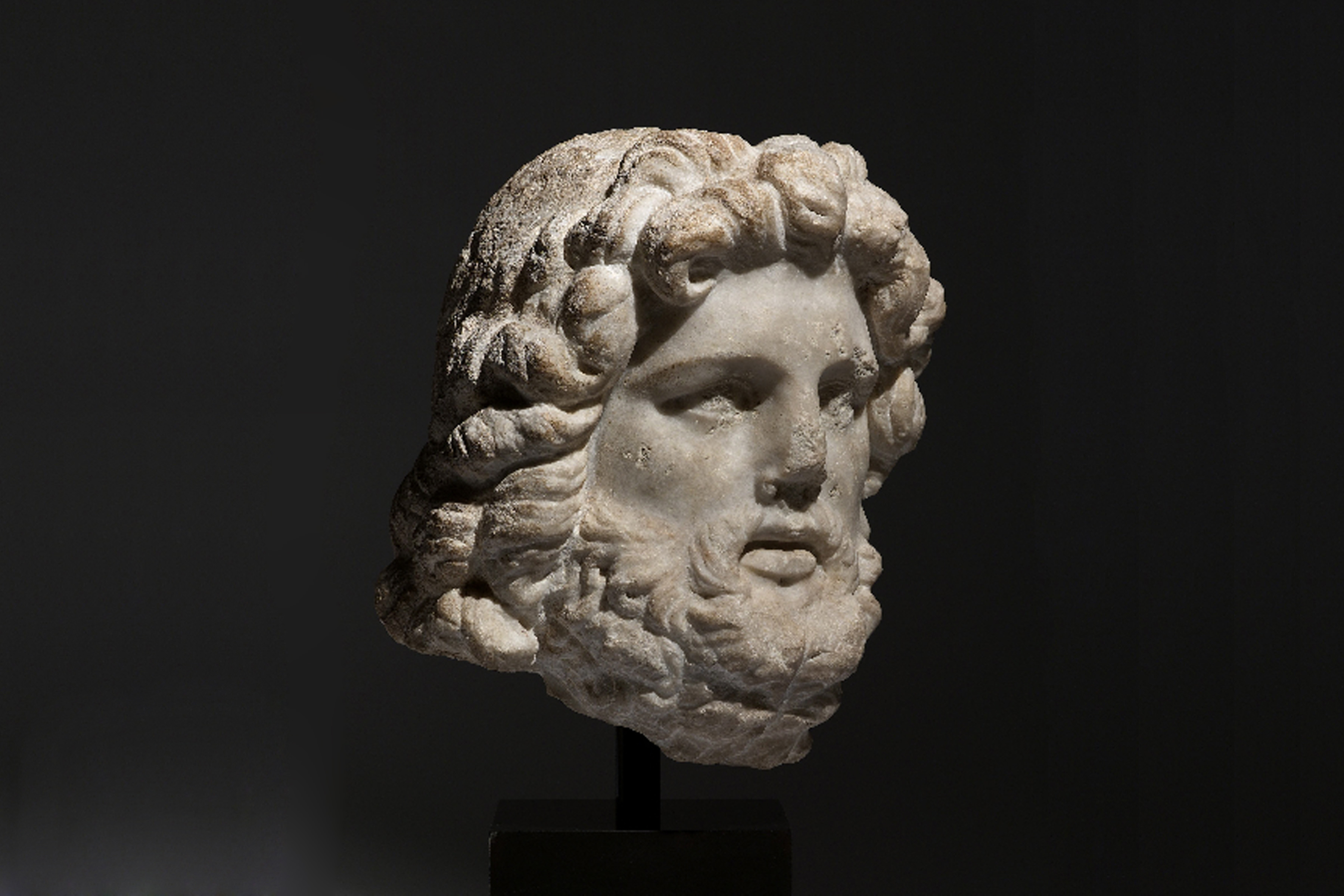 Greek Sculptures Of Zeus